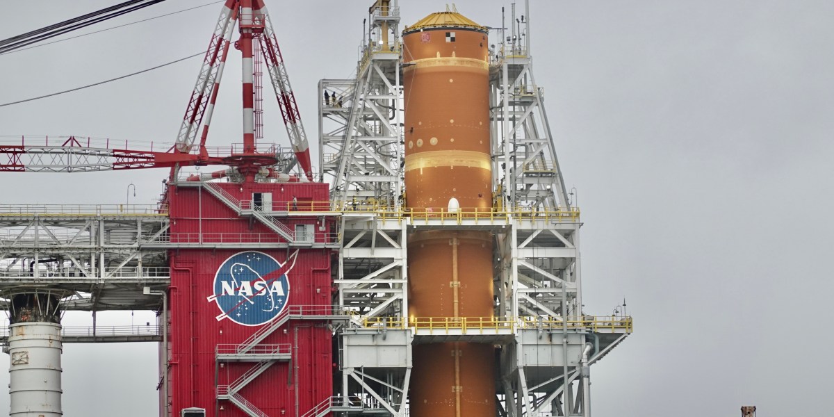 Video: Space Launch System Core Stage at Stennis