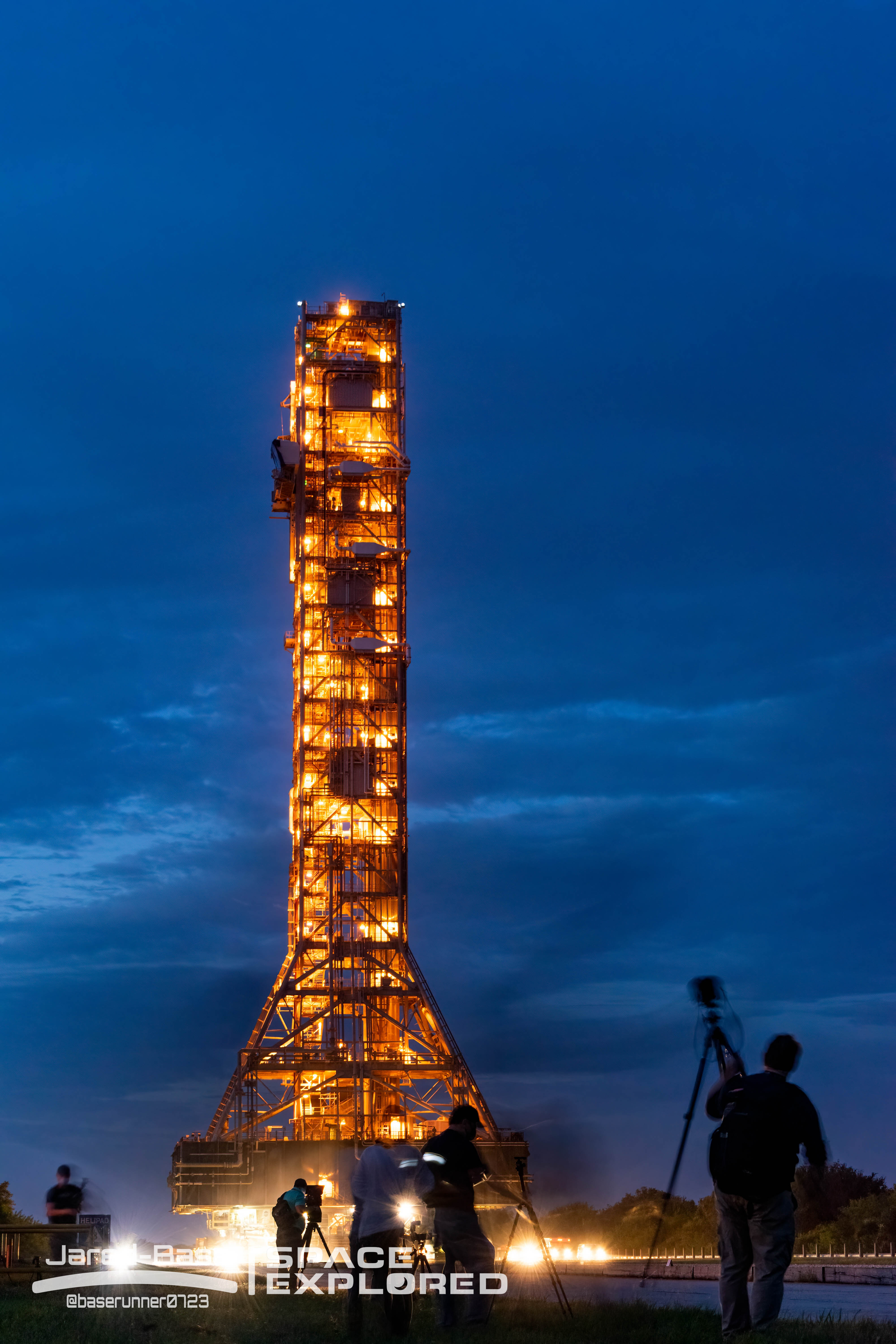 Watch NASA's mobile launcher rollout to Launch Pad 39B ahead of first ...