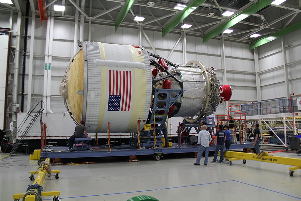 Boeing and NASA conduct critical design review of SLS's Exploration ...
