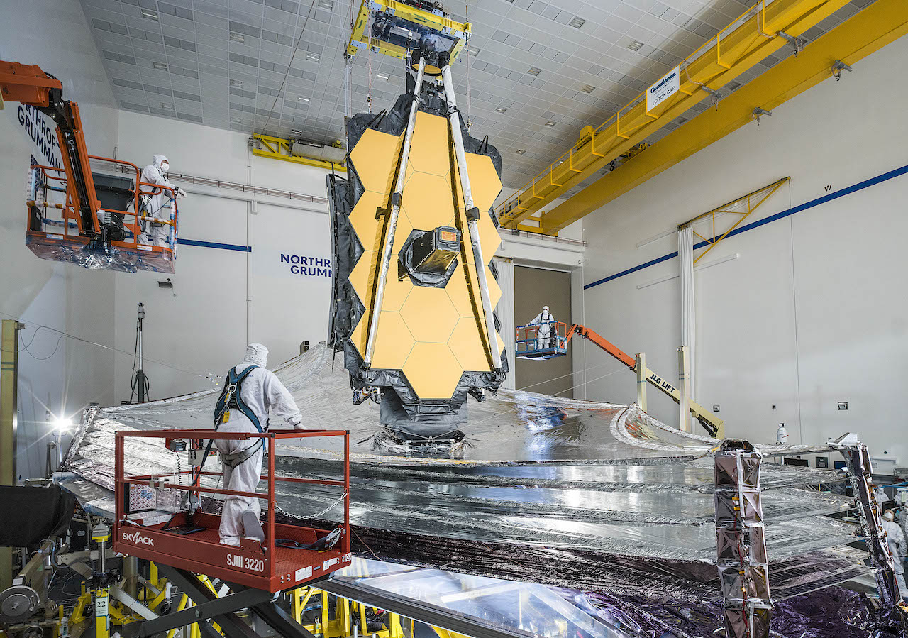 Sunshield for NASA's James Webb Space Telescope successfully unfolds in ...