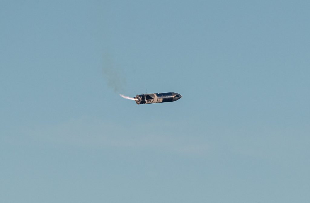 SpaceX shares up-close photos from Starship SN8 high-altitude flight ...