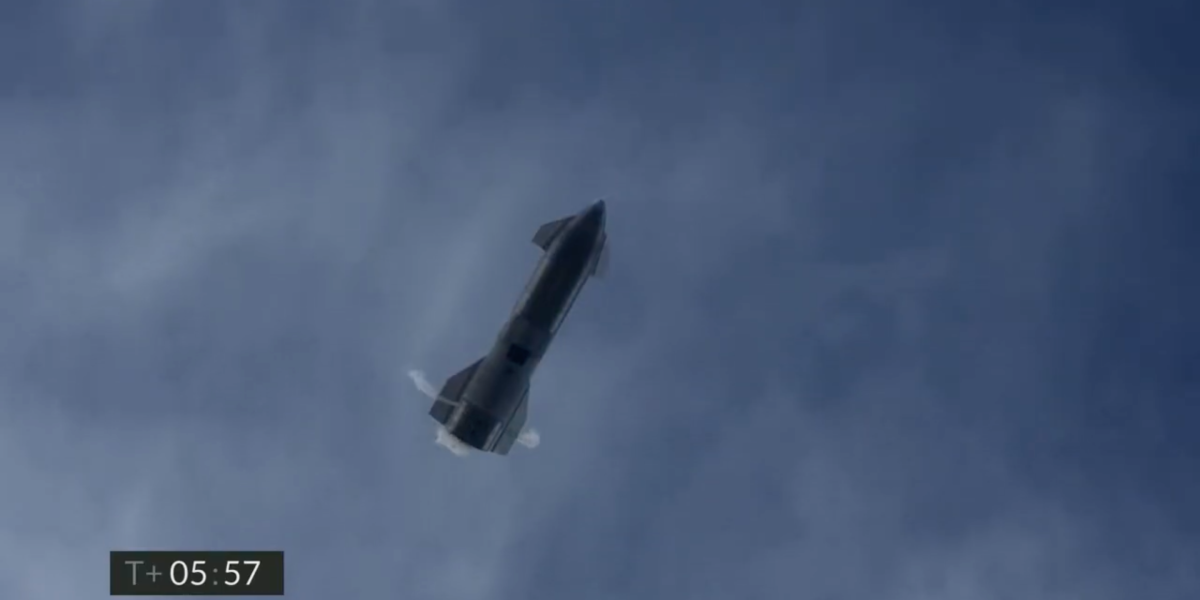 [Update: Recap footage from SpaceX] SpaceX lands first Starship vehicle ...