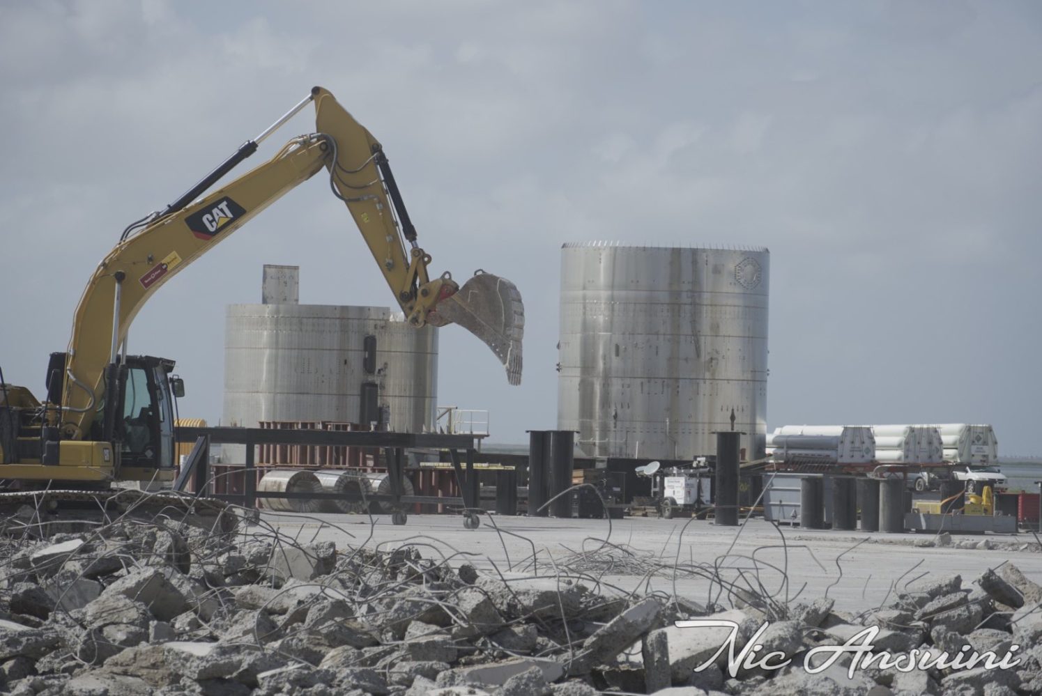 SpaceX begins building new high-bay in Starbase - Space Explored