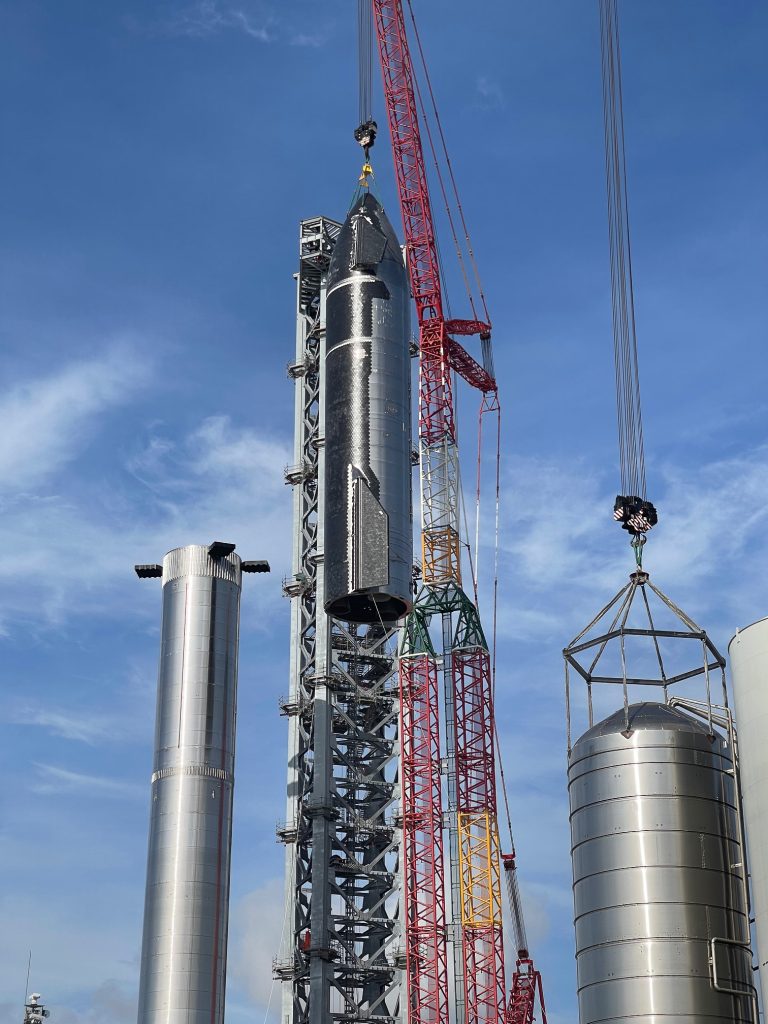 SpaceX stacks first Starship vehicle - Space Explored
