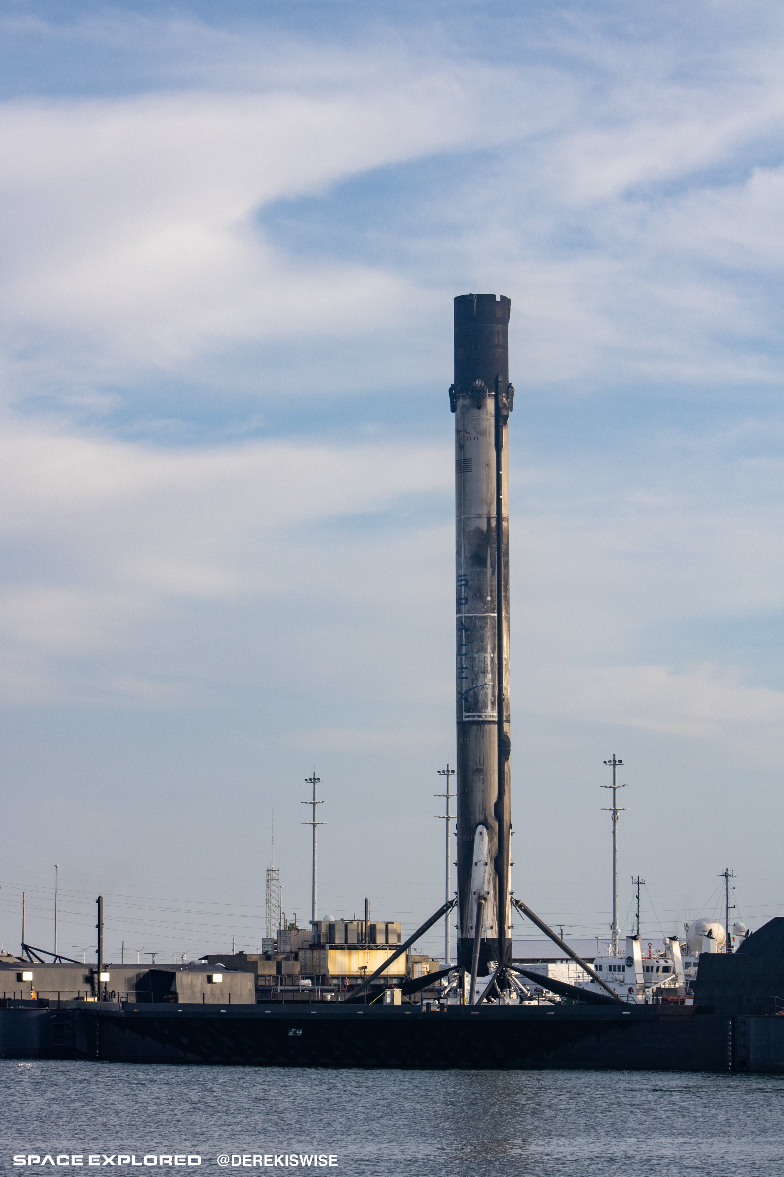 SpaceX's ASOG droneship returns with first booster - Space Explored