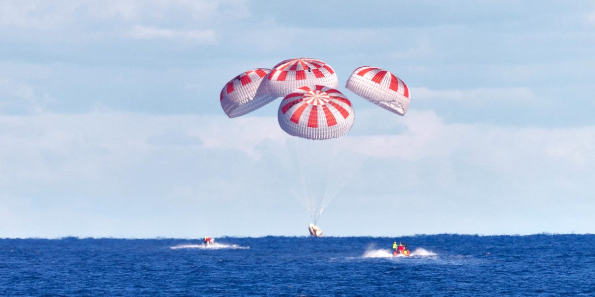 Watch Axiom-1 undock and splashdown after its stay on the International ...