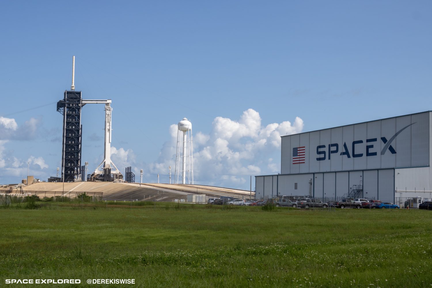 SpaceX Stock - How to buy, price, and more