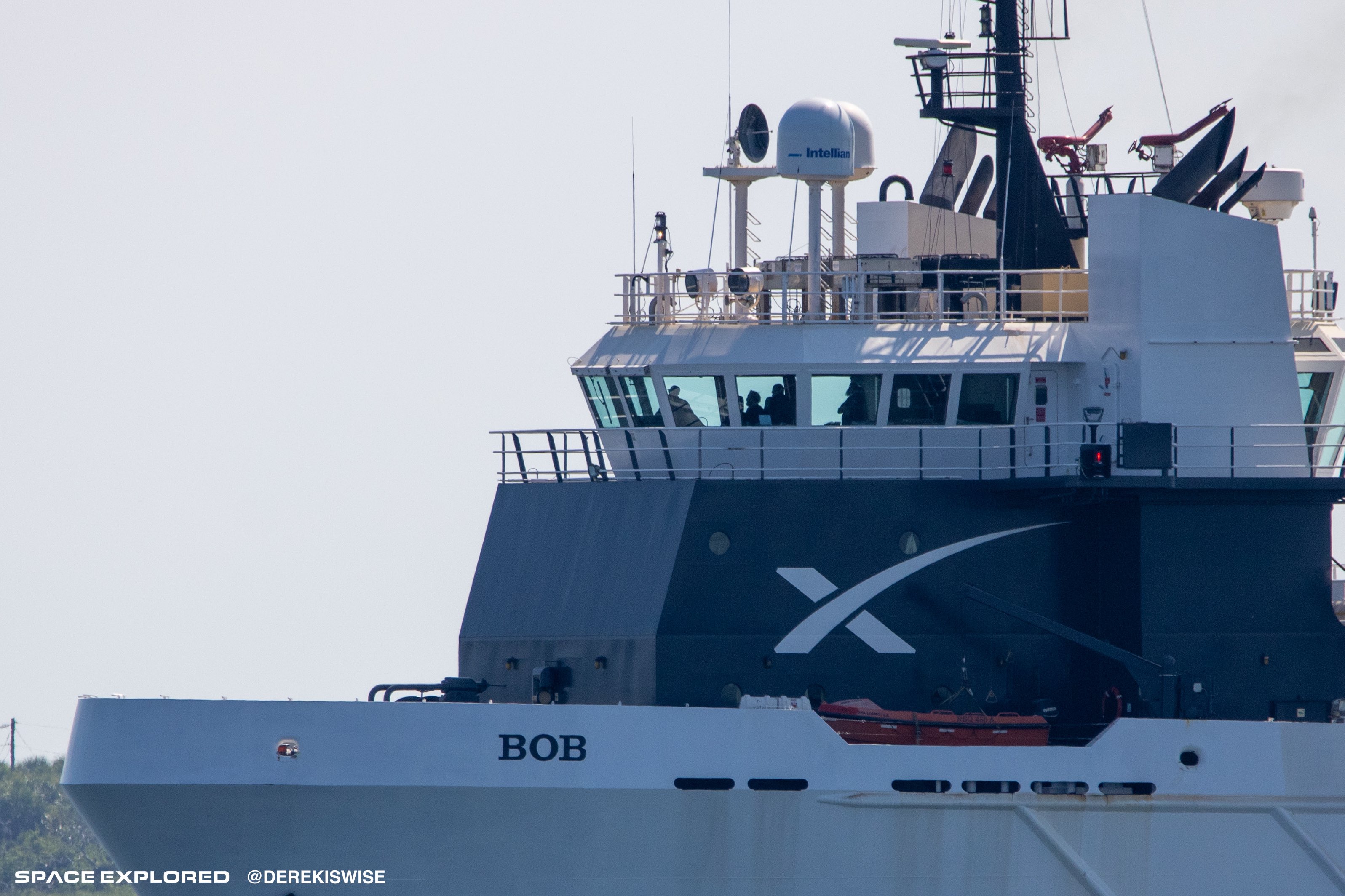 SpaceX ship Bob arrives in Port of Tampa - Space Explored