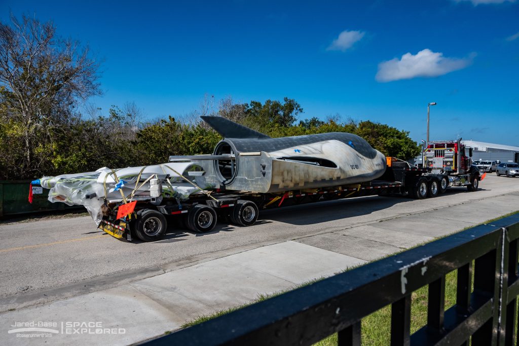 Dream Chaser model arrives at KSC Visitor Complex - Space Explored