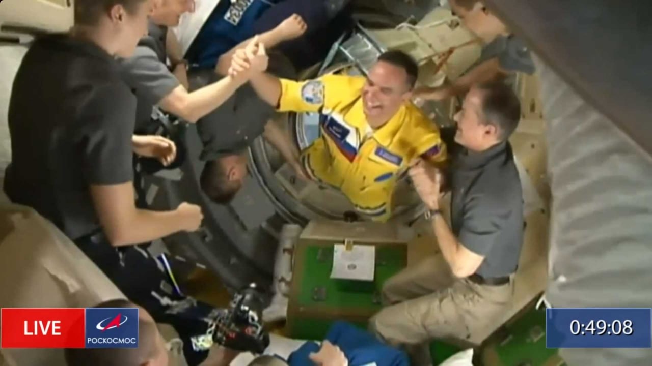 In spite of worldwide tensions, Russia launches new crew to the ISS ...