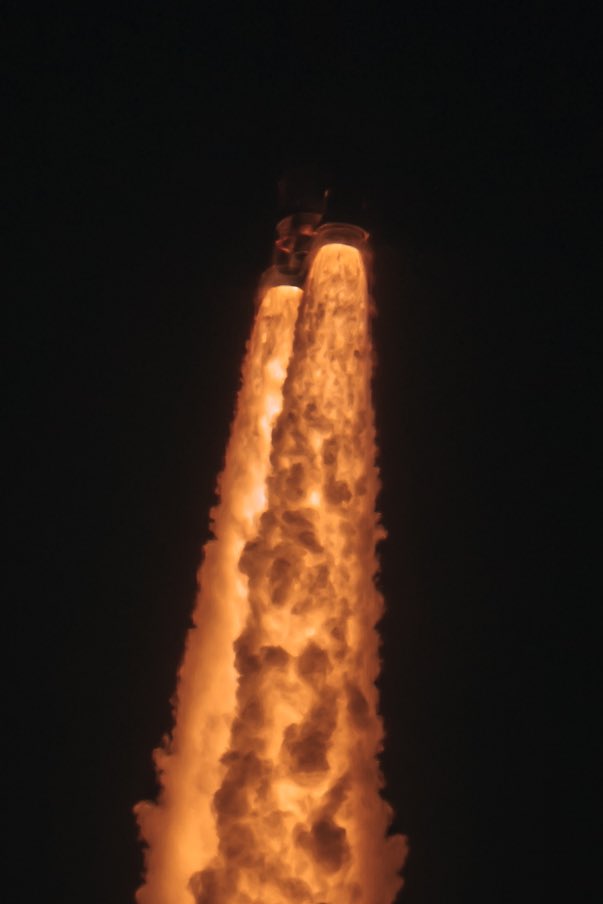 NASA's historic flight of Artemis 1 in photos