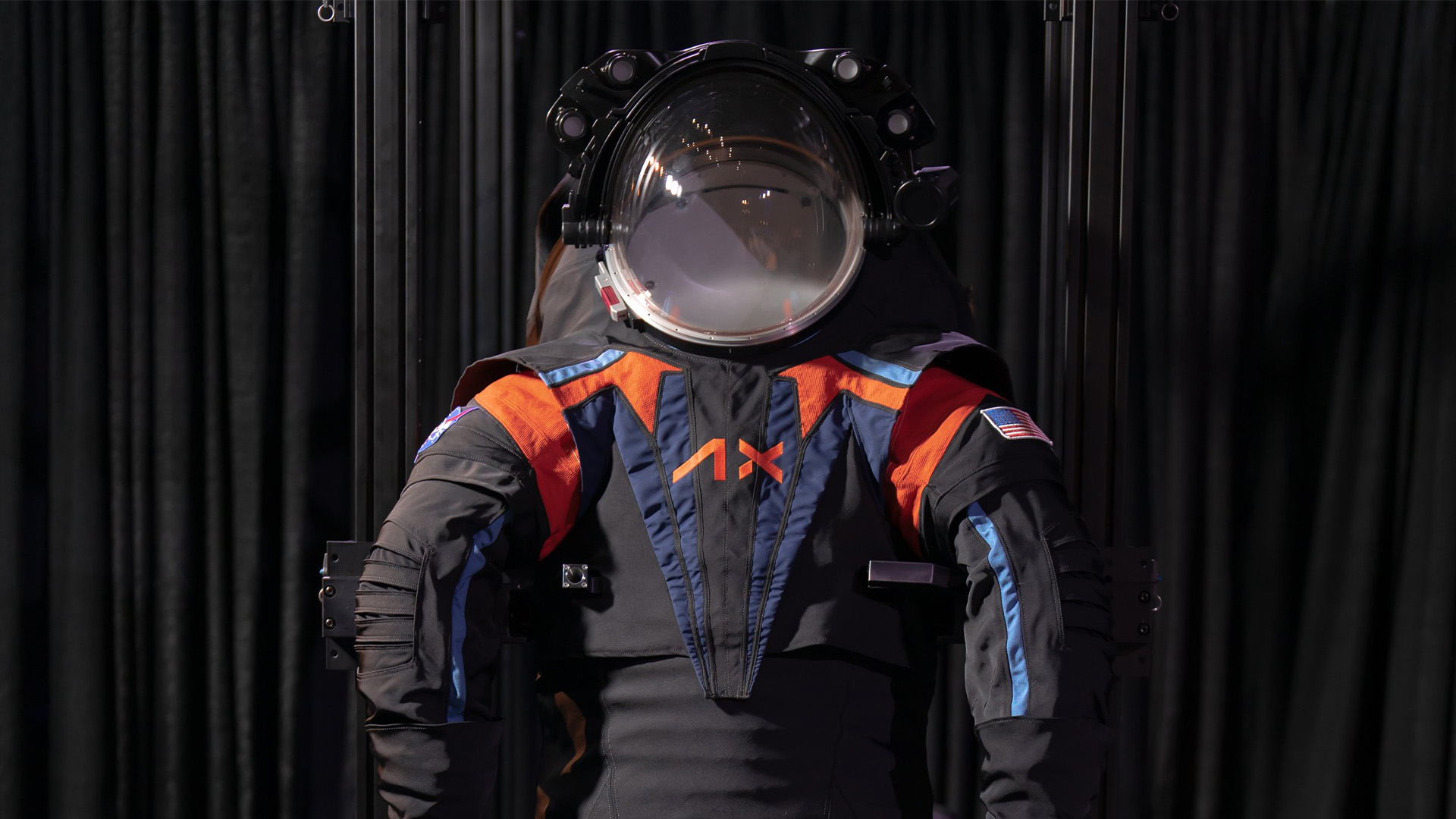 Axiom Space to design spacesuits for International Space Station