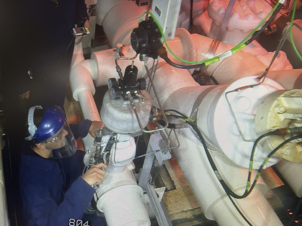 Interview with Artemis 1 controllers and the Red Team that saved the NASA moon mission [Video]