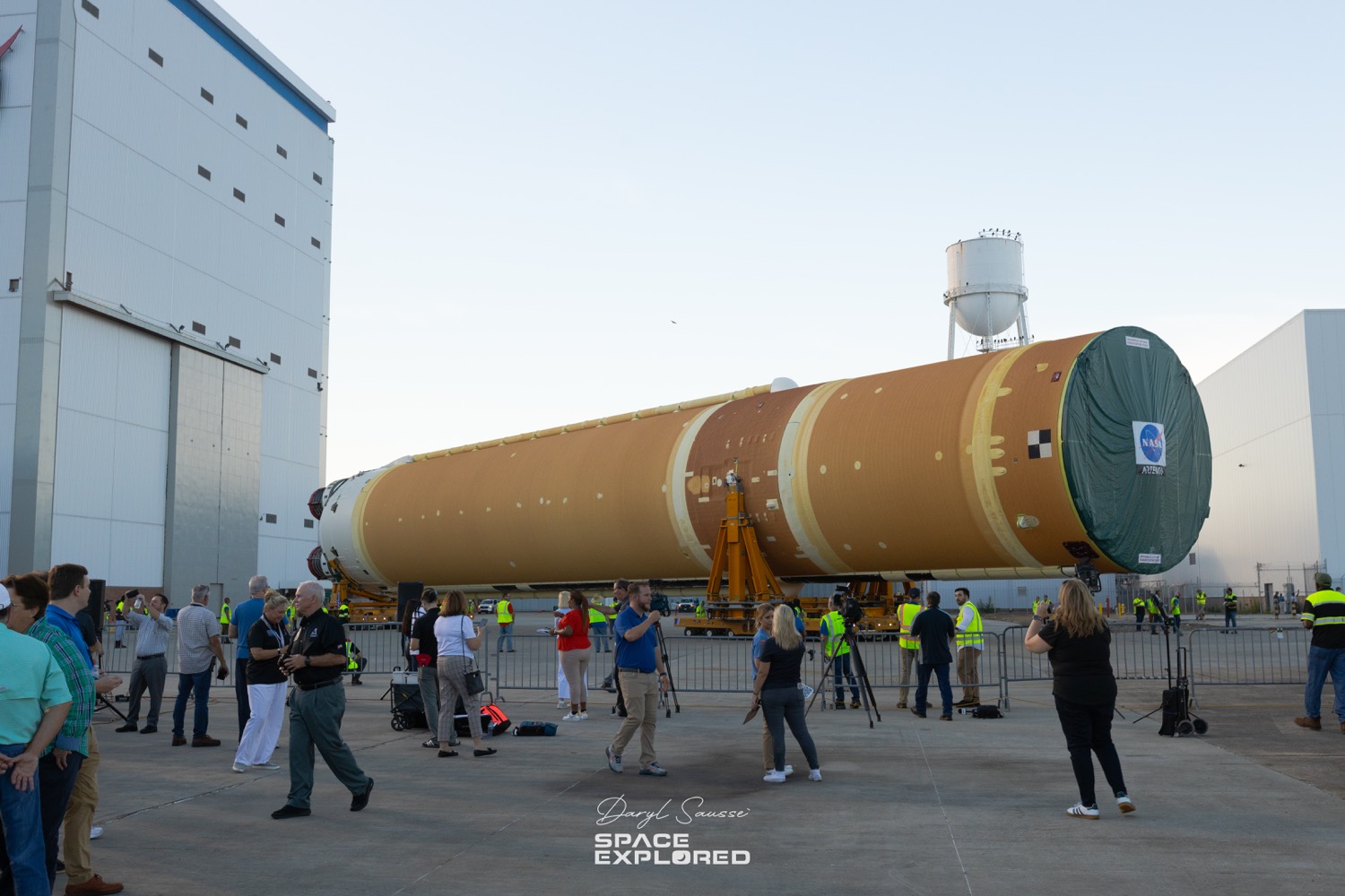 Artemis II Core Stage rolls out, leaves New Orleans