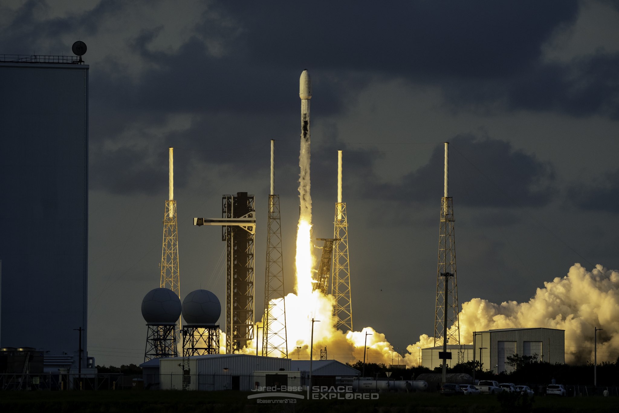 SpaceX launches Crew-9, with room for Starliner astronauts
